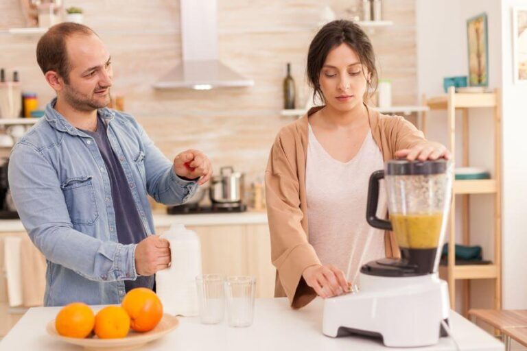 Using a Food Processor as a Blender - All You Need to Know - The Thin ...